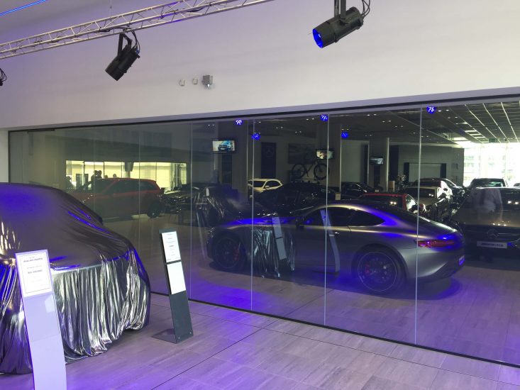 Creating Memorable Displays with Switchable Glass | Intelligent Glass