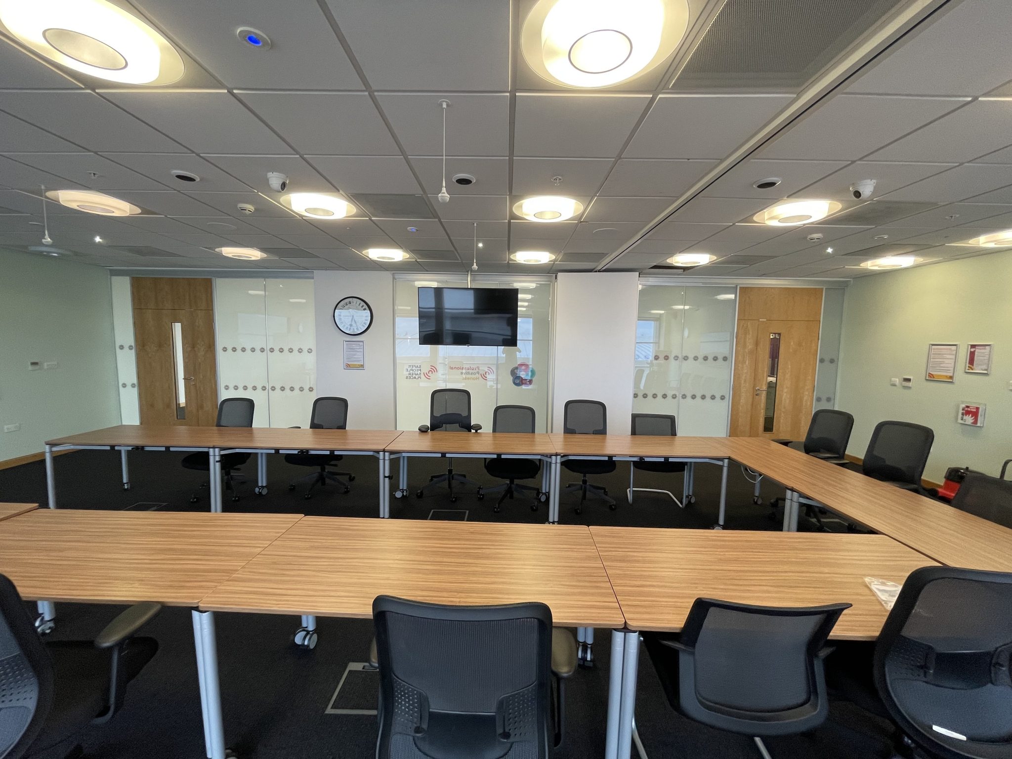 Leicestershire Fire & Rescue HQ gets Intelligent Meeting Room ...